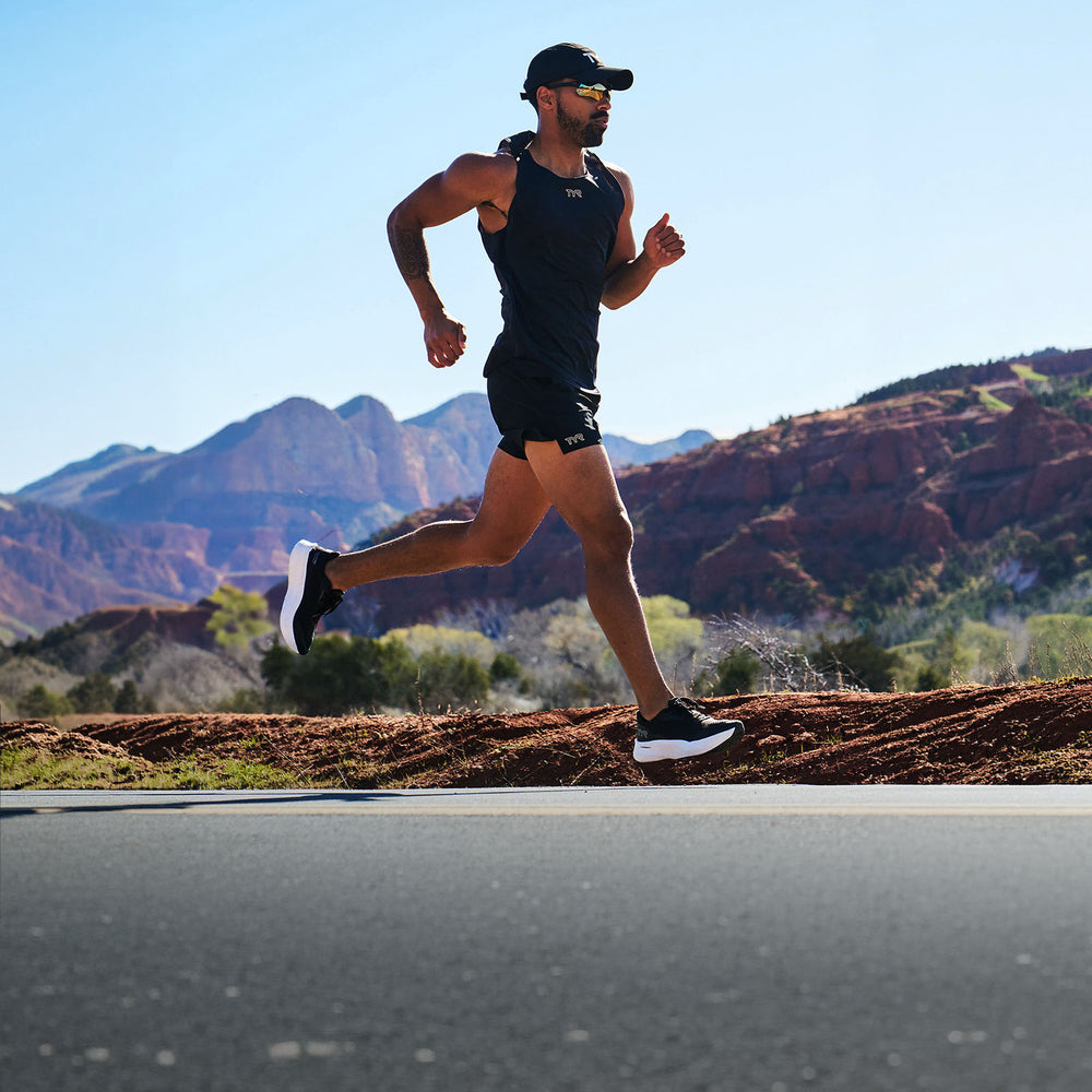 Men's Valkyrie Speedworks Runner – TYR US